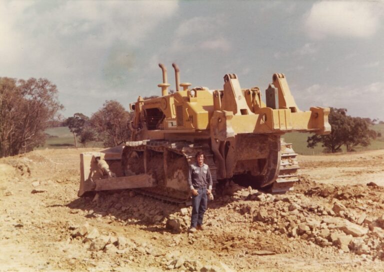 Top 10 Biggest Bulldozer - Senior Big Machine