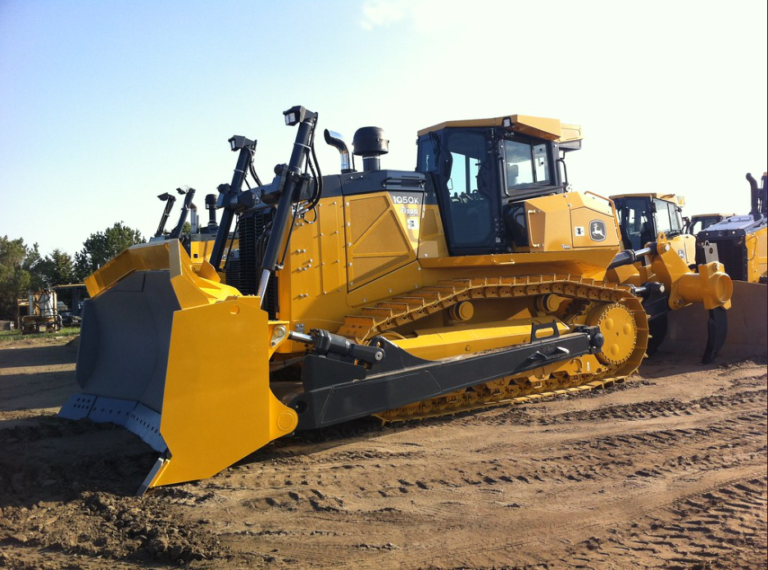 Top 10 Biggest Bulldozer - Senior Big Machine